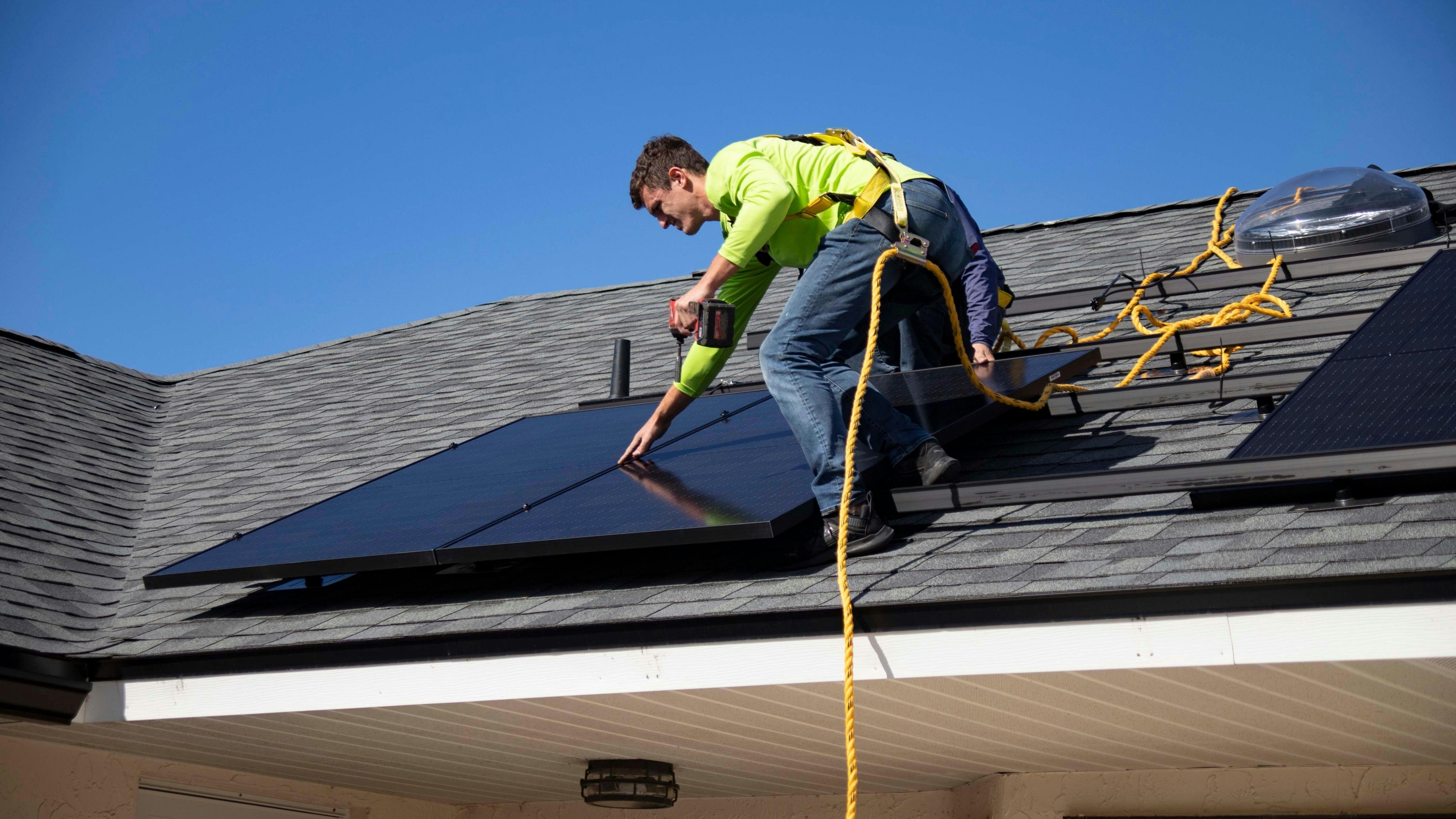 How Much Does Solar Panel Maintenance Cost? The #1 Guide — Direct Solar Power